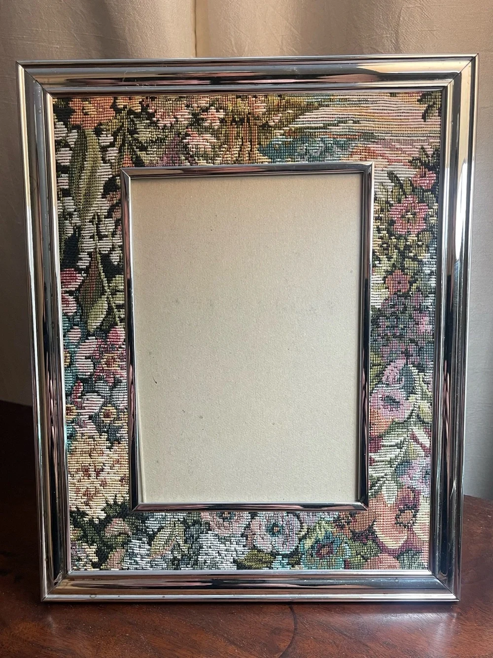 Towle | Accents | Towle Vtg 9s Floral Tapestry Fabric Flower Photo ...